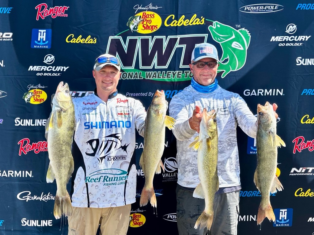 Duane Hjelm Wins the NWT on Lake Sakakawea - OutdoorTeamWorks
